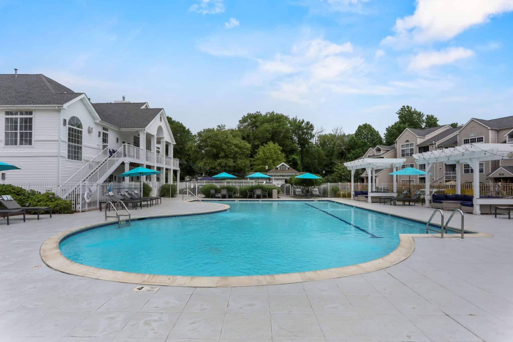 THE DOLBEN COMPANY, INC ASSUMES MANAGEMENT OF THE ROYCE AT TRUMBULL ...